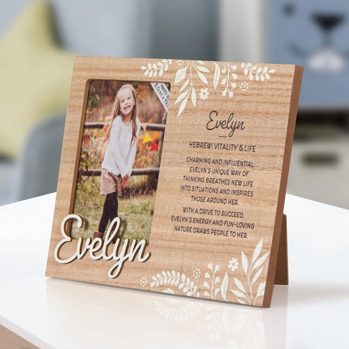 The Kid's Picture Frame - Evelyn – Rob McIntosh